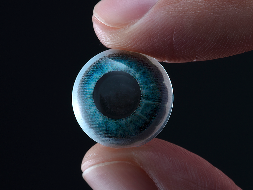 Mojo Vision’s smart contact lens wins breakthrough device designation ...